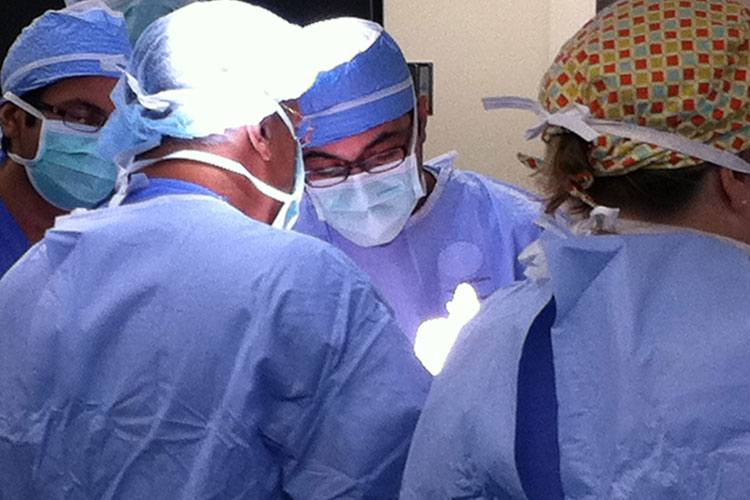 Alejandro Monroy - Cirugía Cerebral de Mínima Invasión